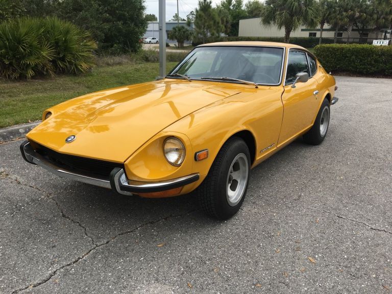 240Z Paint and Interior – ZRegistry.org