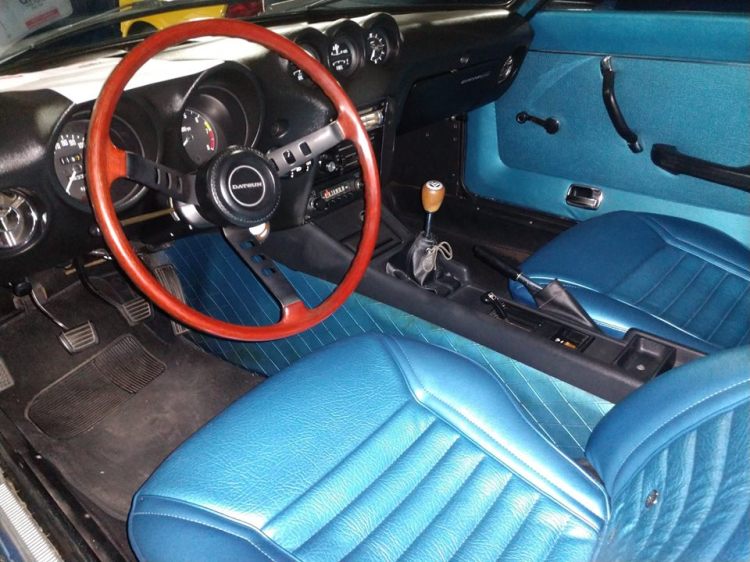 240Z Paint and Interior – ZRegistry.org