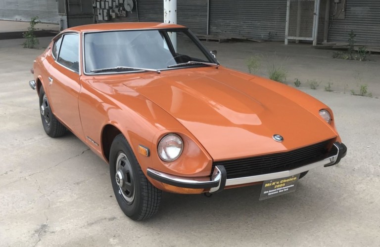240Z Paint and Interior – ZRegistry.org